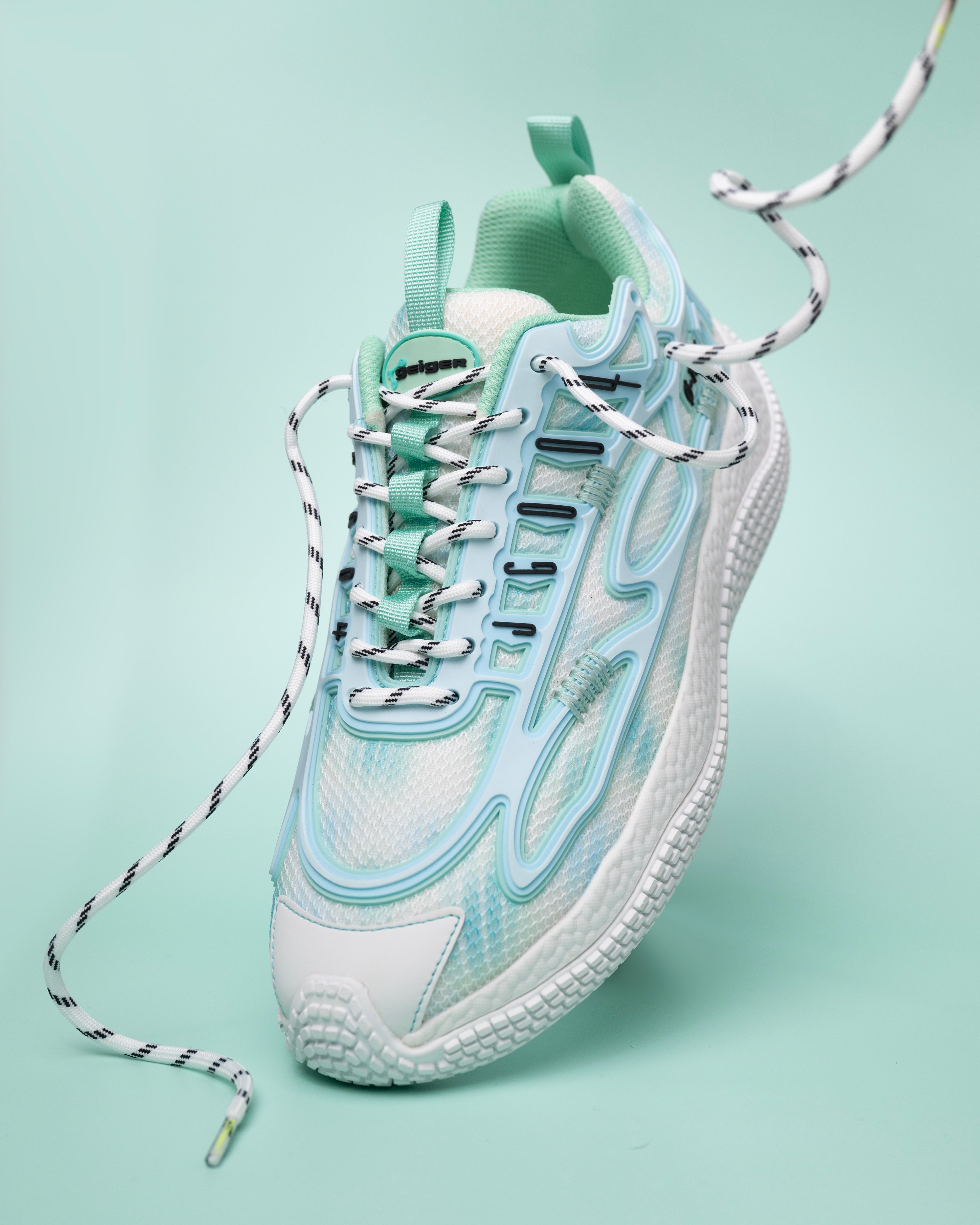 "Ice Glow" 004 – John Geiger