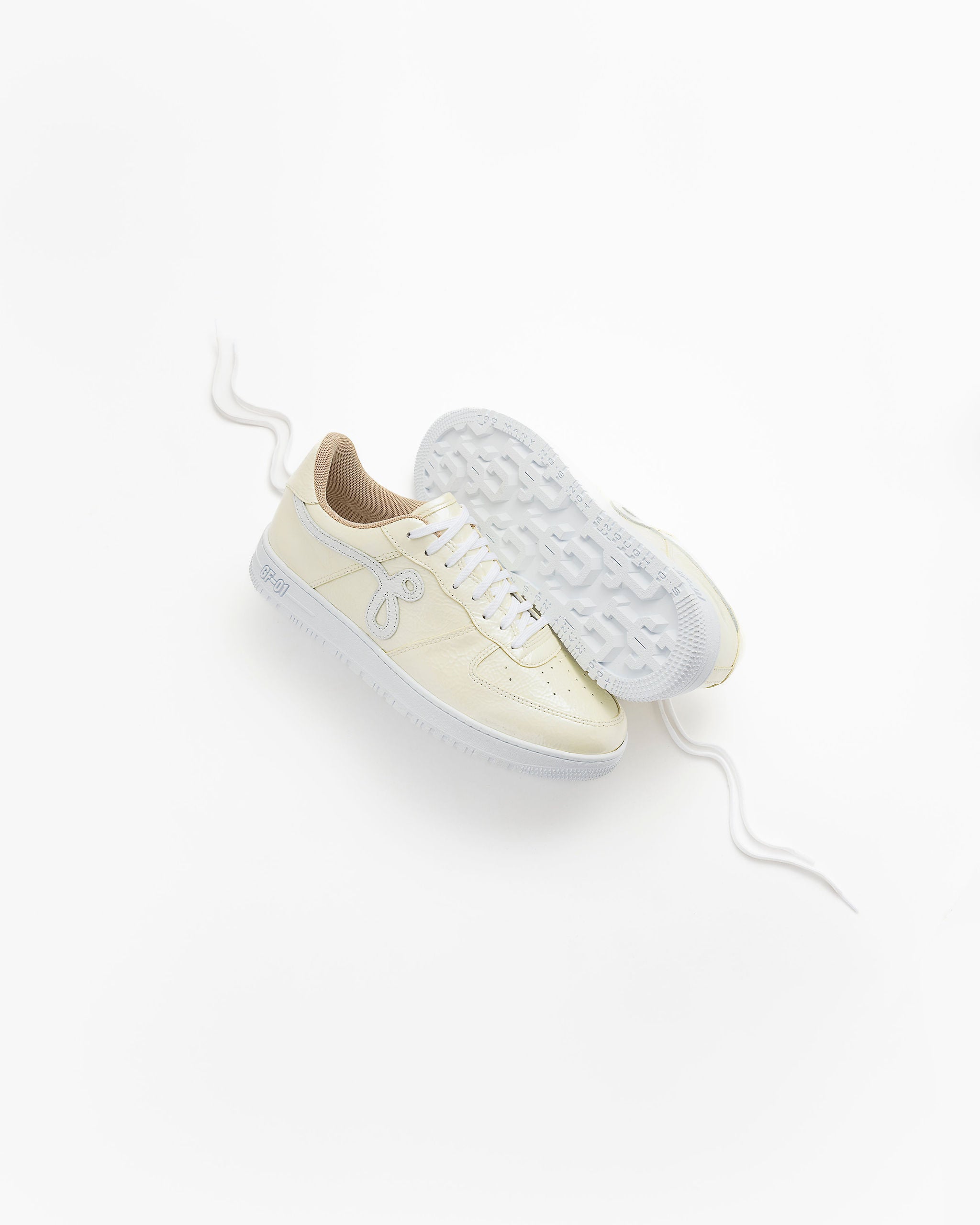 Cream Crinkle Leather GF-01 – John Geiger